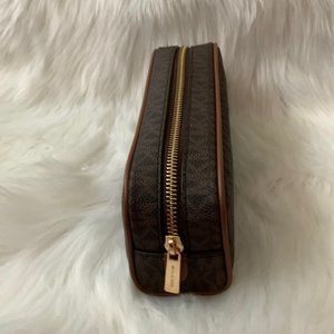 Michael Kors | Bags | Michael Kors Signature Pencilcosmetic Case In ...